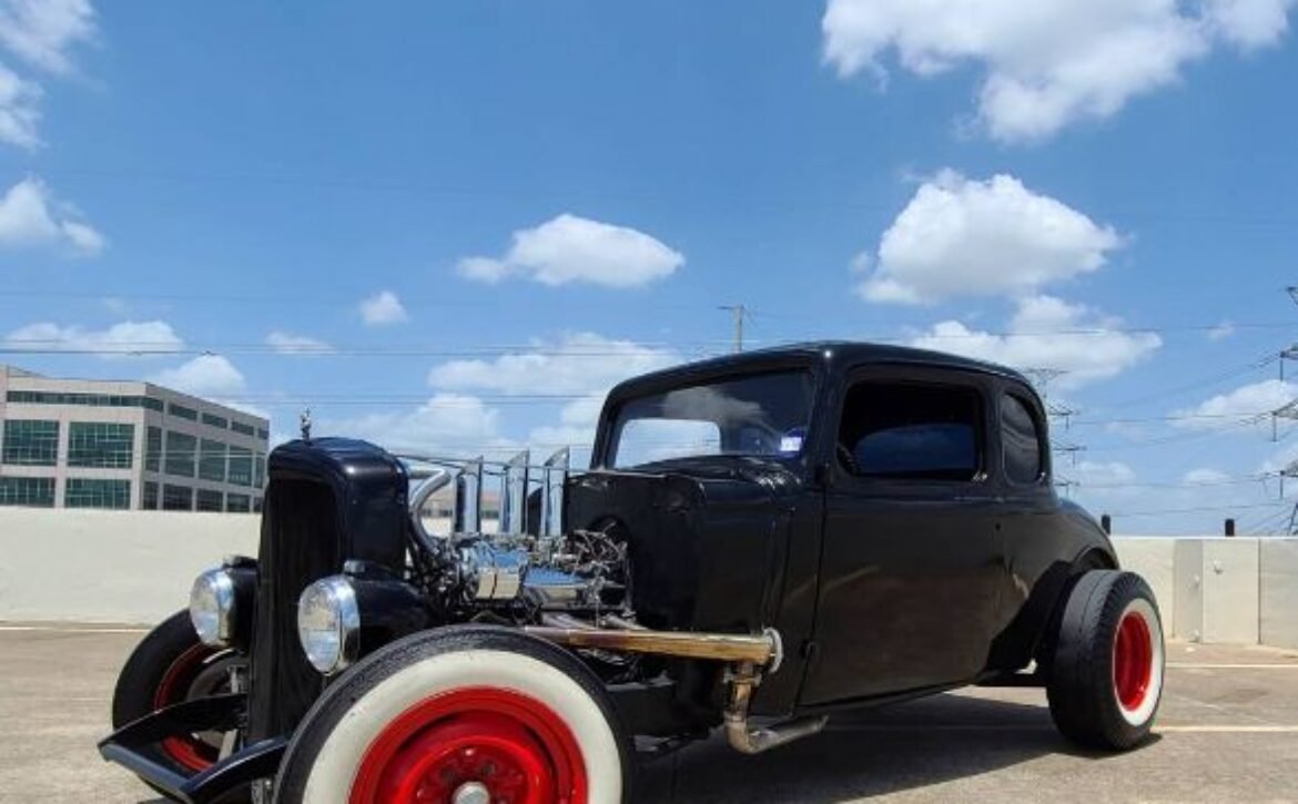 1934 Chevrolet Coupe 400 SBC engine – Muscle Cars Weekly