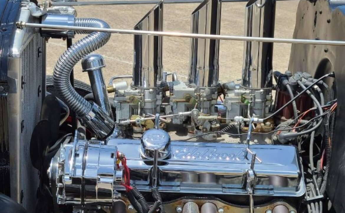 1934 Chevrolet Coupe 400 SBC engine – Muscle Cars Weekly